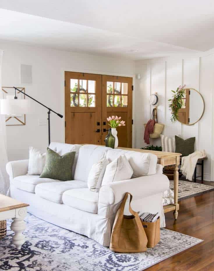 Neutral Spring Decor Ideas for the Modern Farmhouse Home - Grace In My ...