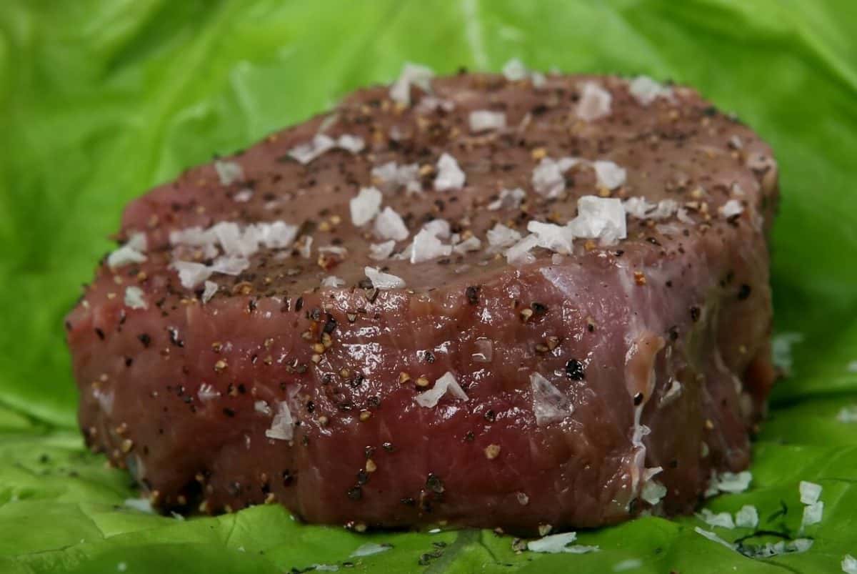 Tender Pan-Seared Venison Chops Recipe in 15 Minutes - Grace In My Space